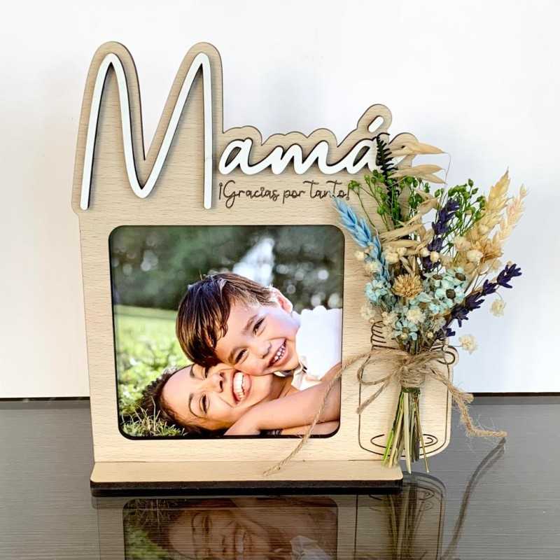 Marco Día de la Madre con foto y flores Preservadas